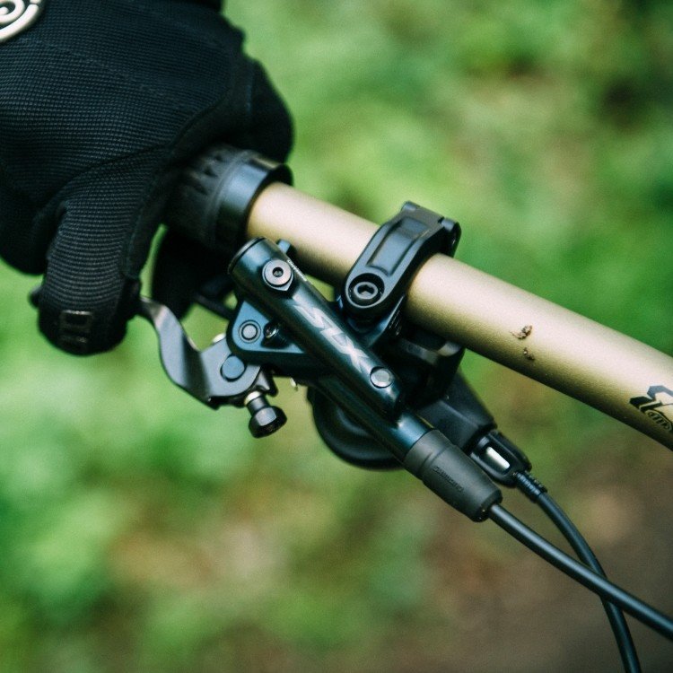 Brzdová páka SHIMANO SLX BR-M7100 pravá zadní (IBLM7100R) | TSBOHEMIA.CZ