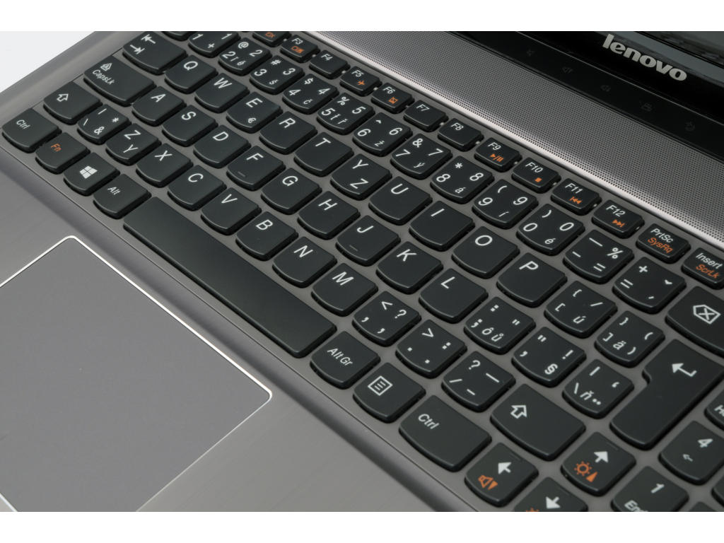 Lenovo IdeaPad Z585 (59367279) | TSBOHEMIA.CZ